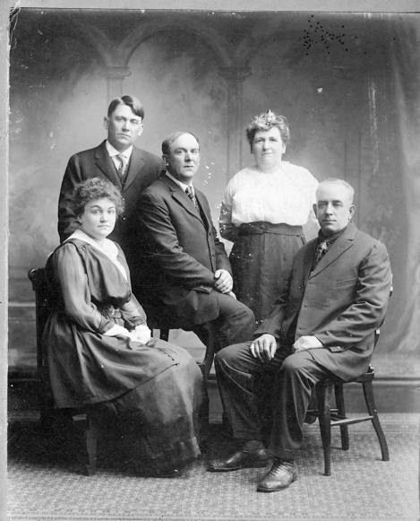 Genealogy of The Latham Family by Robert Frazee