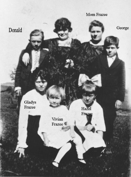 Latham Family Extra Photos by Robert Frazee